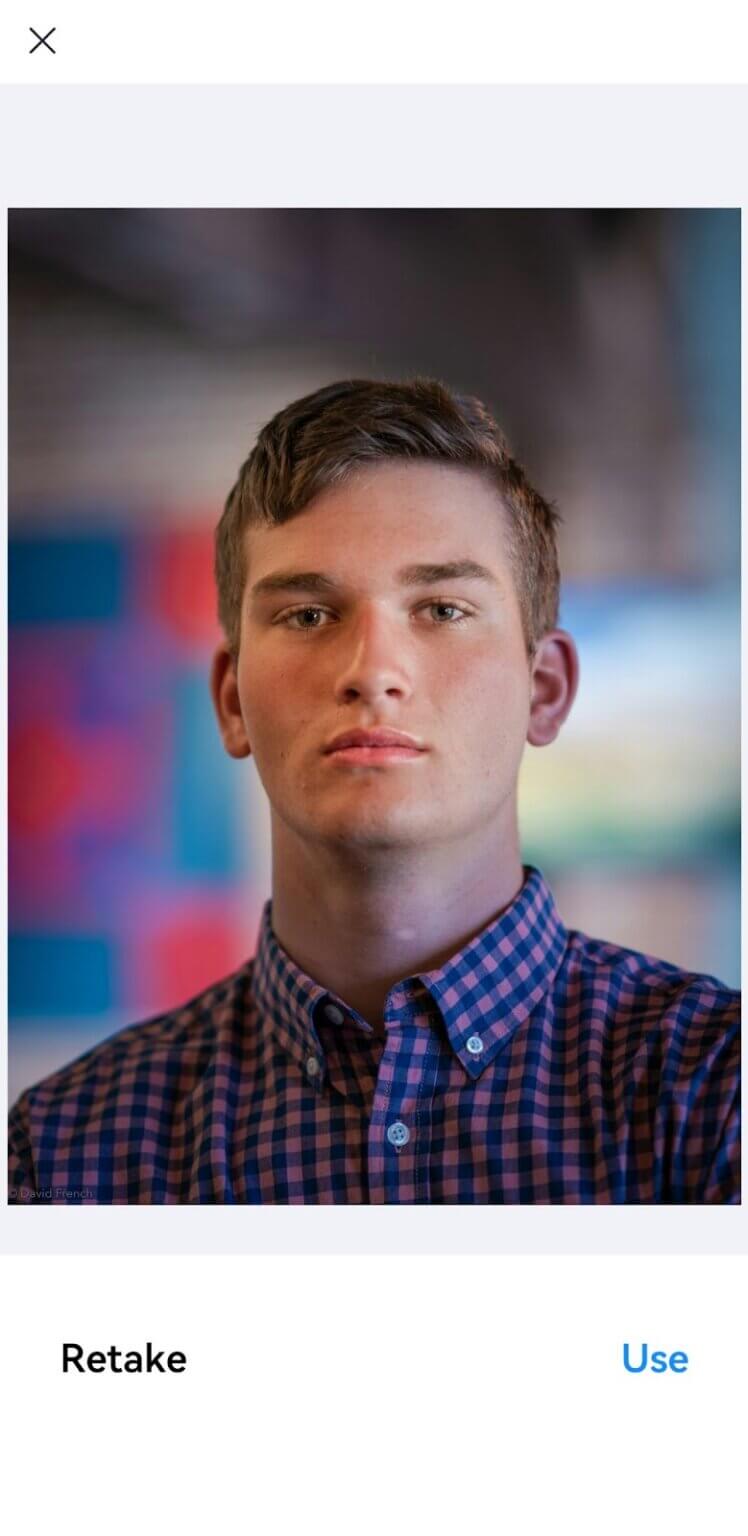 How to Add Suit to Photo with Online Free Tools & Apps 2025